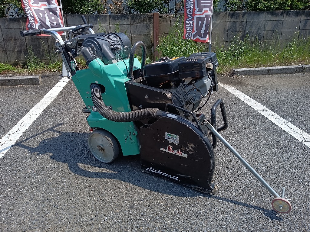 埼玉県蓮田市 引取限定 訳あり 品 三笠産業 吸塵式乾式カッター MCD-RY14 小型建設機械 使用ブレード370mm/14インチ 集塵 ...