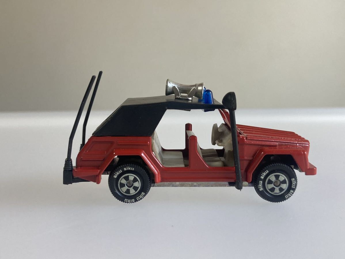 siku ジク Feuerwehr-Einsatzleitwagen Fireman's command car VW 181 pompier ...