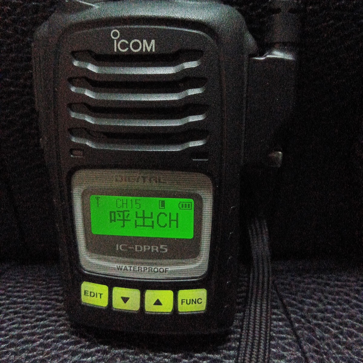 ICOM IC-DPR5 デジタル簡易無線 登録局 30チャンネル機 バッテリーパック BP-219 充電器 BC-141(ハンディ)｜売買されたオークション情報、yahooの商品情報を ...