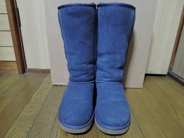 UGG CLASSIC TALL ムートンブーツ/NAVY US7(US7)｜売買されたオークション情報、yahooの商品情報をアーカイブ公開 - オークファン（aucfan.com）