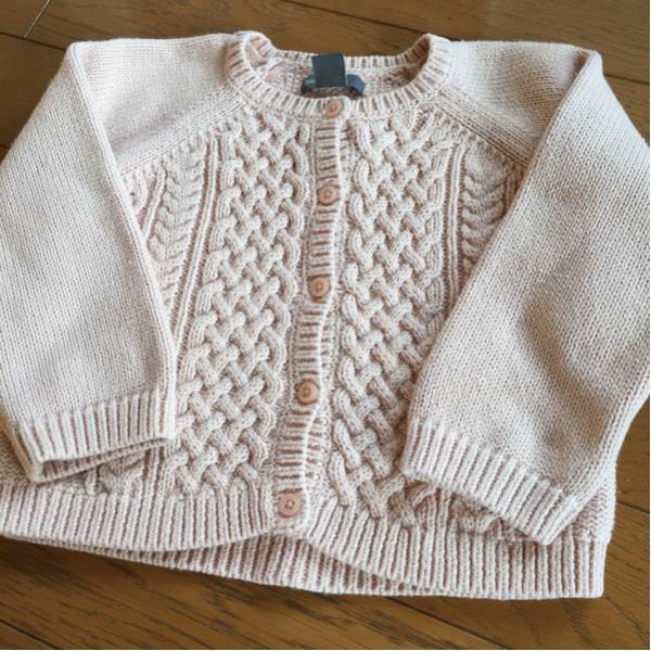 Gap 90 カーディガン ピンク(カーディガン)｜売買されたオークション情報、yahooの商品情報をアーカイブ公開 - オークファン（aucfan.com）