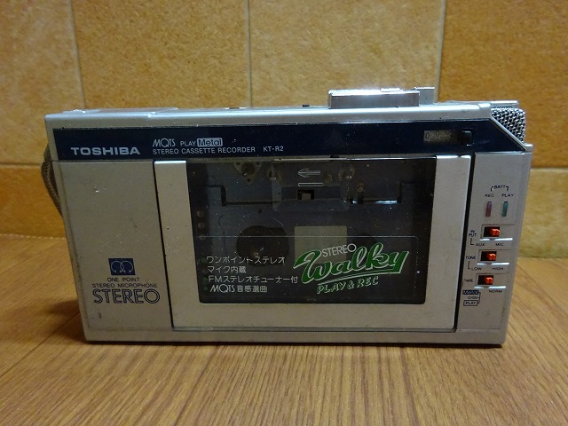 K：TOSHIBA/東芝/ステレオラジカセ/KT-R2/FM/AM/レトロ/アンティーク(ラジカセ)｜売買されたオークション情報、yahooの ...