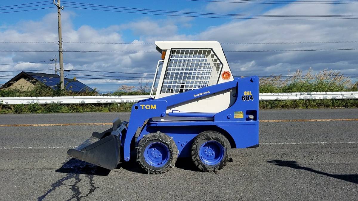 TCM 604スキッドステアローダー ボブキャット 604 bobcat(建設機械、重機)｜売買されたオークション情報、yahooの商品情報をアーカイブ公開 - オークファン（aucfan.com）