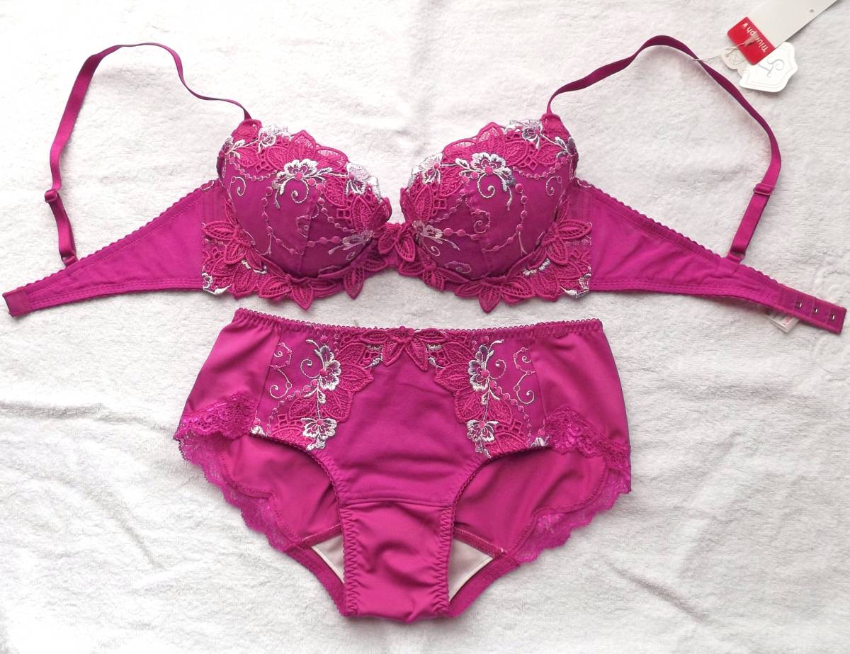 セール トリンプ リアンセンチュール063 B70＆サニタリーM PI(70)｜売買されたオークション情報、yahooの商品情報をアーカイブ公開 - オークファン（aucfan.com）