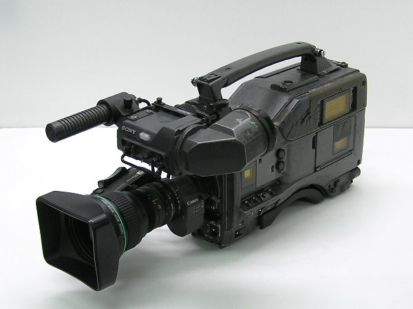 SONY/ソニー デジタルベータカム 放送用カメラ DVW-700(プロ用、業務用)｜売買されたオークション情報、yahooの商品情報を ...