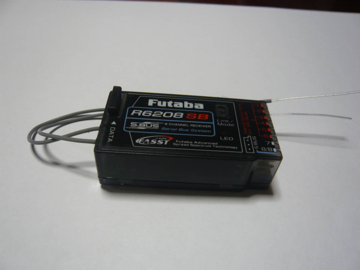 フタバ Futaba R6208SB S.BUS対応/FASST-2.4GHz 8チャンネル/ハイスピード受信機(受信機)｜売買された ...