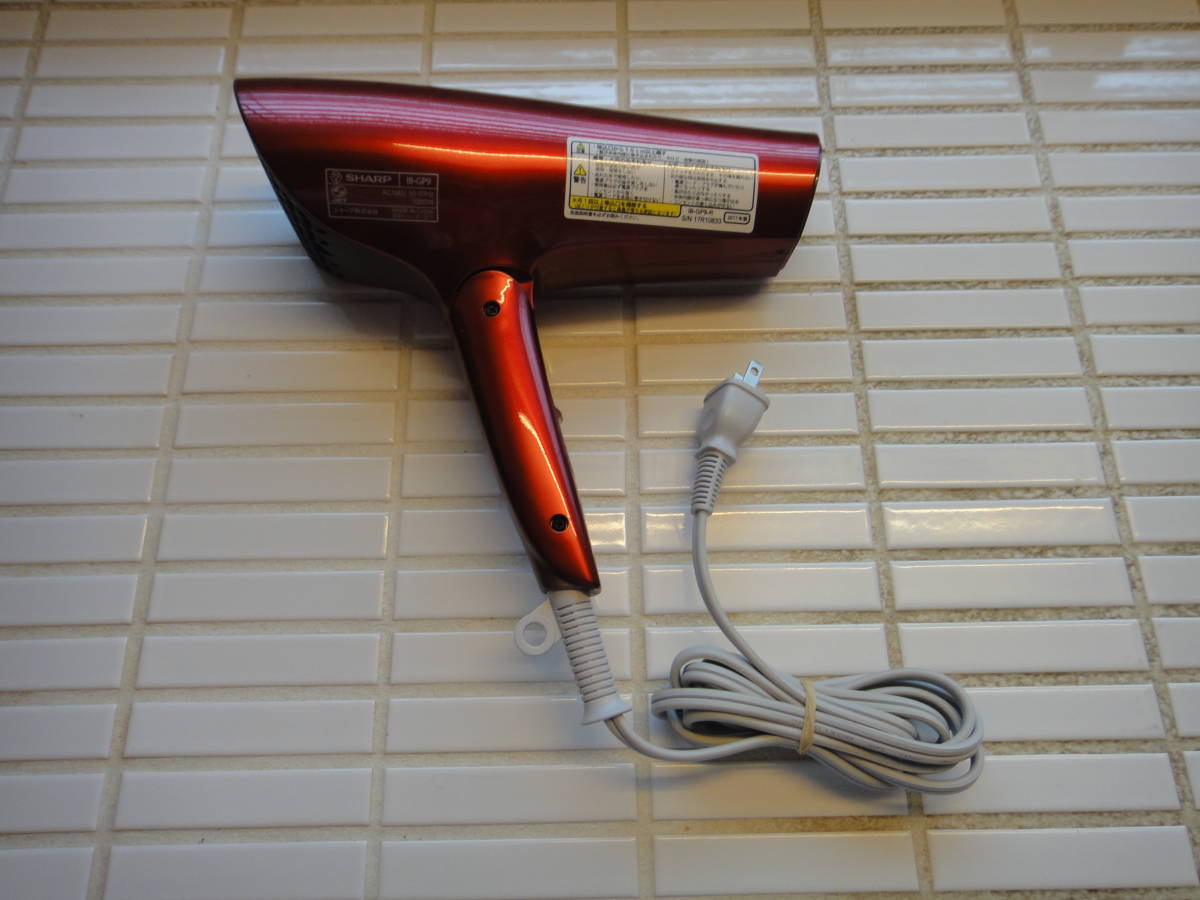 シャープ プラズマクラスター ヘアドライヤー IB-GP9-R 良品(その他)｜売買されたオークション情報、yahooの商品情報をアーカイブ公開 - オークファン（aucfan.com）