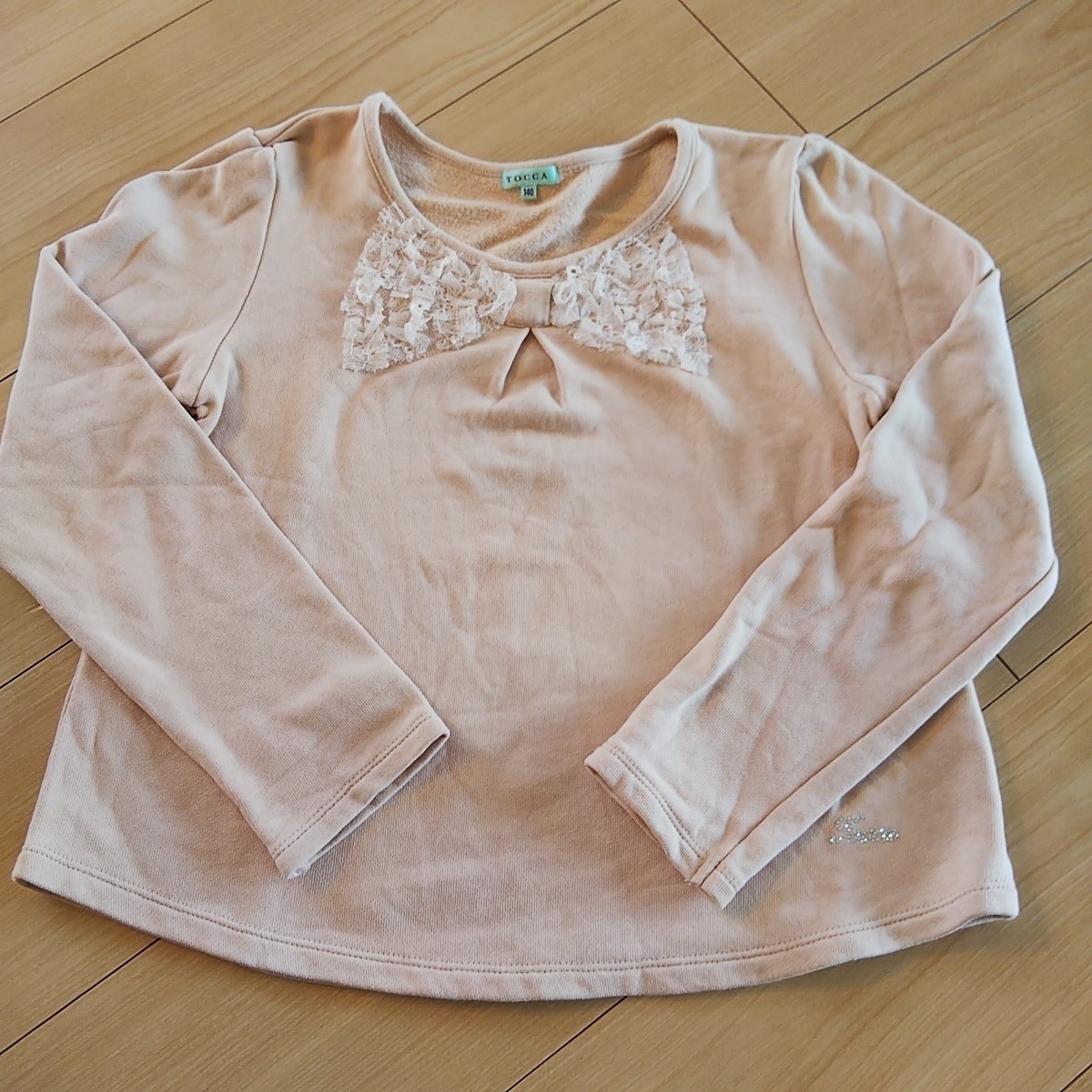 TOCCA トッカ 140 トップス 女の子(トッカ)｜売買されたオークション情報、yahooの商品情報をアーカイブ公開 - オークファン（aucfan.com）