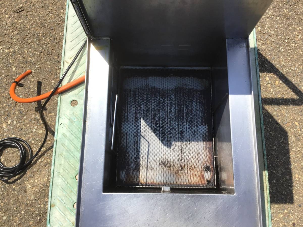 コメットカトウ CFF-375P1 フライヤー 厨房機器 動作未/現状渡しW0312(フライヤー)｜売買されたオークション情報、yahooの ...