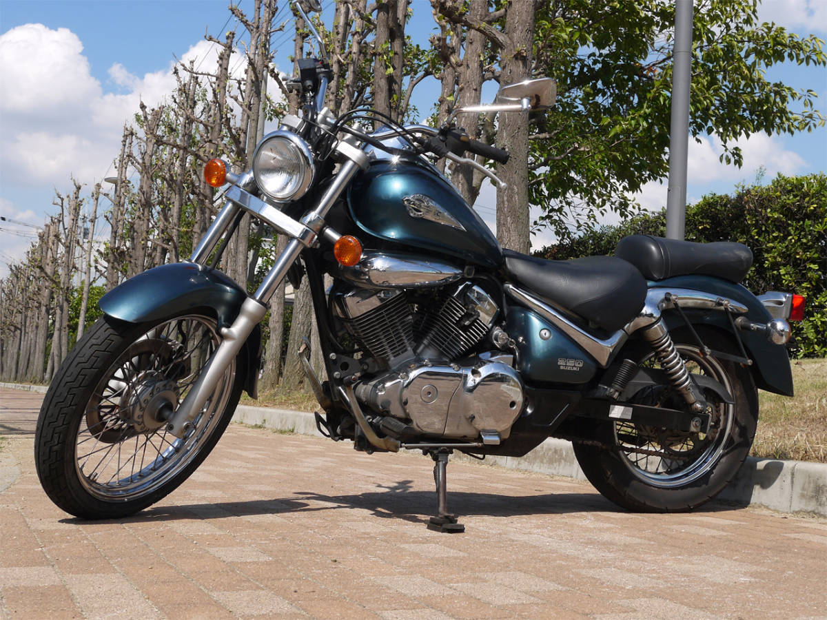 大阪より SUZUKI イントルーダー250LC VJ51A 19 698km キレイなメタリックグリーン(126cc-250cc)｜売買され ...
