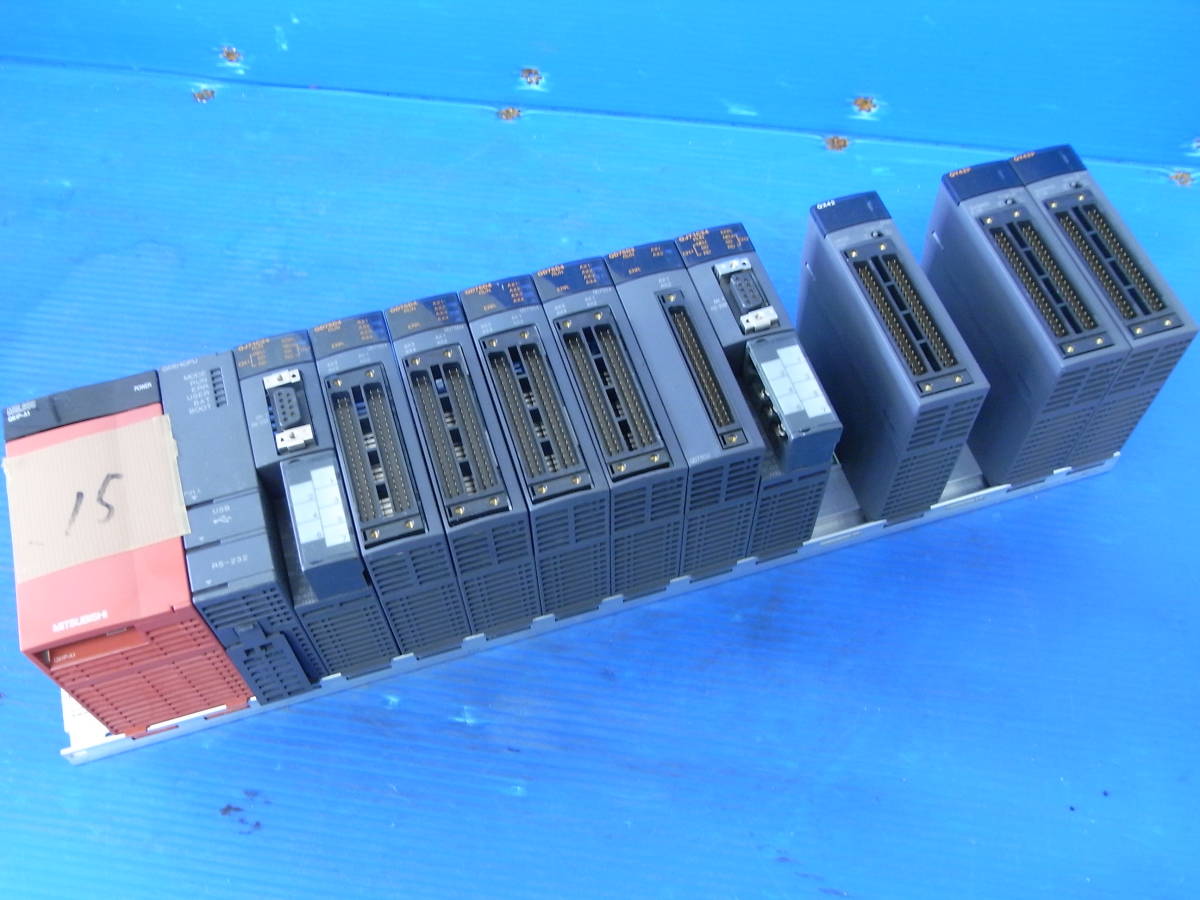 MITSUBISHI Q312B QJ71C24 Q61P-A1 QX42 QY42P 2個 QD75D4 4個 QJ75D2 QJ71C24 ...