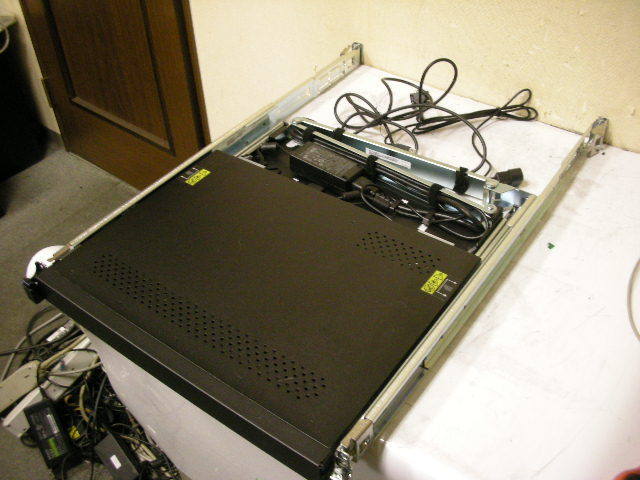 Lenovo 1U 18.5型 フラットパネルコンソール 1723-8BX(IBM、レノボ)｜売買されたオークション情報、yahooの商品情報 ...