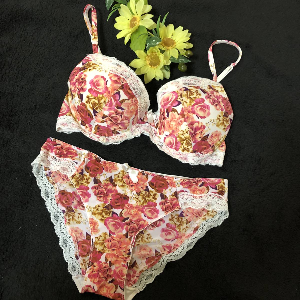 QB-77 TENDRESSE Super Lovely ブラ＆ショーツ C85-100 LLサイズ 97-105cm(80以上)｜売買されたオークション情報、yahooの商品情報をアーカイブ ...