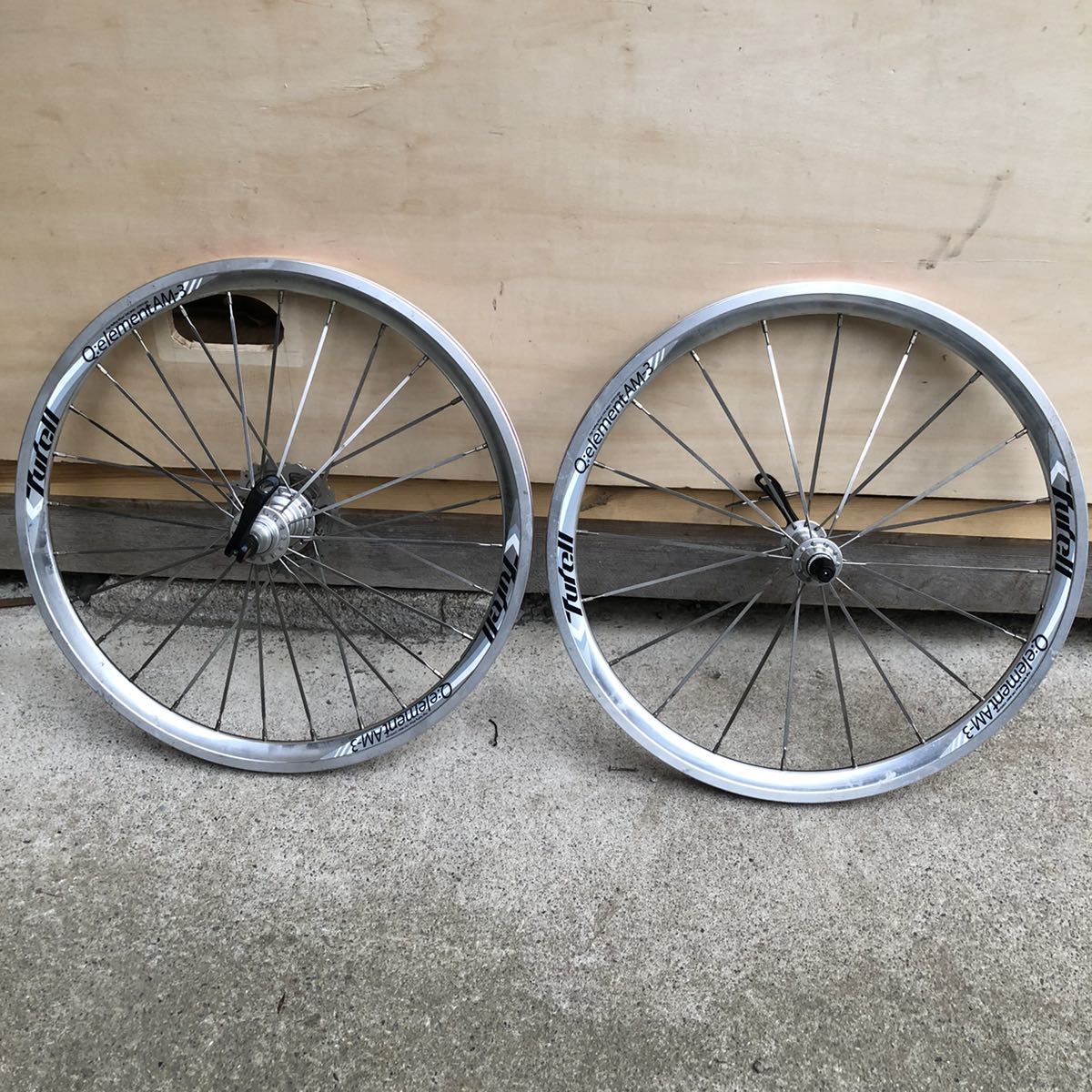 タイレル ミニベロ TYRELL AM-3 軽量ホイール ELEMENT ETRTO 406 前後ホイール ホイールセット 20インチ(その他 ...