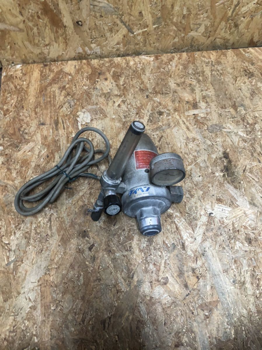 K0728-32 ダイヘン FCR-8032 炭酸ガス圧力調整器 レギュレーター(その他)｜売買されたオークション情報、yahooの商品情報を ...
