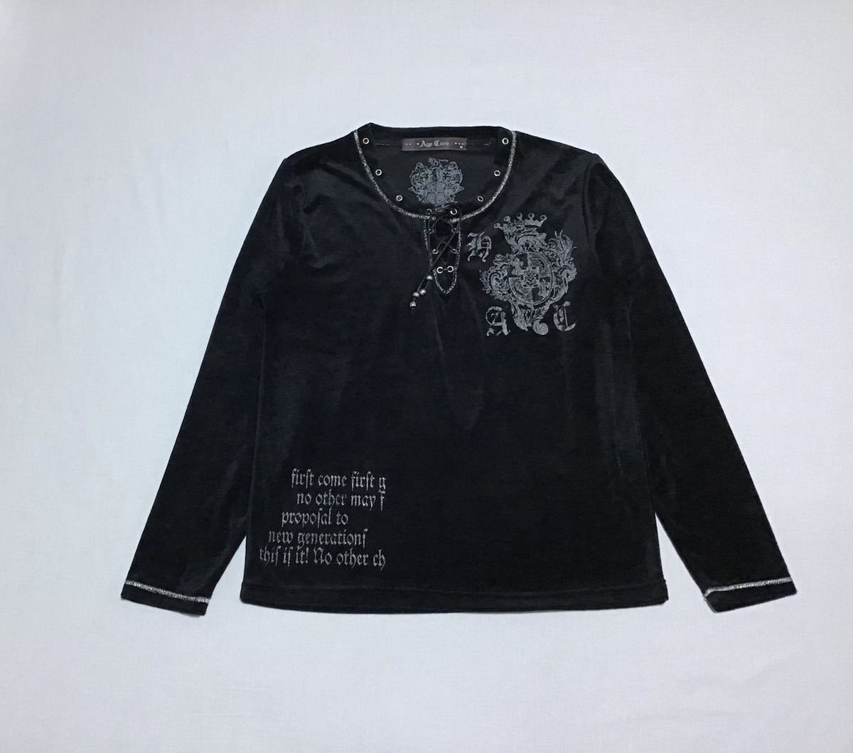 Age Core // 長袖 プリント レースアップ キーネック ベロア Tシャツ 黒 サイズ M(Mサイズ)｜売買されたオークション情報 ...