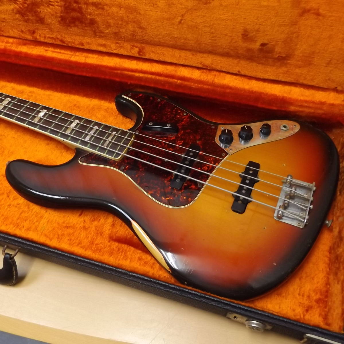 20110403 VINTAGE FENDER JAZZ BASE 1973年 338774 フェンダー ジャズベース ハードケース付 音出し ...