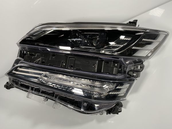 5779 補修済み ヴェルファイア AGH30W/GGH30W/AYH30W 前期 純正 左ヘッドライト 左ライト LH LED 81185-58391 81150-58391 58-64 キ ...