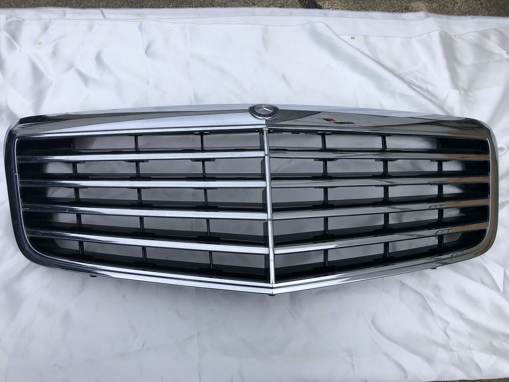メルセデス ベンツ Mercedes-Benz W212 Eクラス グリル A2118801783 H0388(フロント)｜売買された ...
