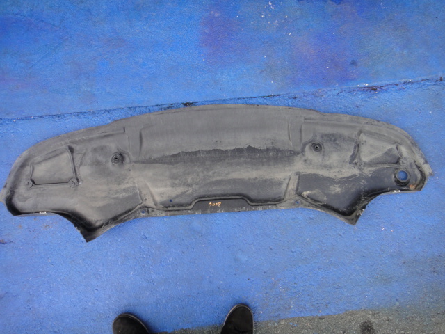 メルセデス ベンツ W211 E320 E240 等 フロア アンダー カバー 品番 2115201222 7008(外装)｜売買された ...