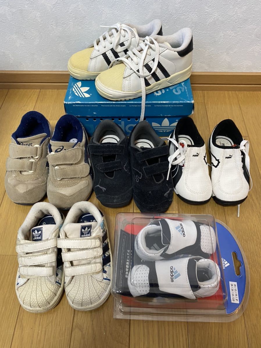 アディダス プーマ アシックス 6足セット 11cm 13cm 14cm 15cm 16cm(12cm～)｜売買されたオークション情報、yahooの商品情報をアーカイブ公開 - オークファン ...