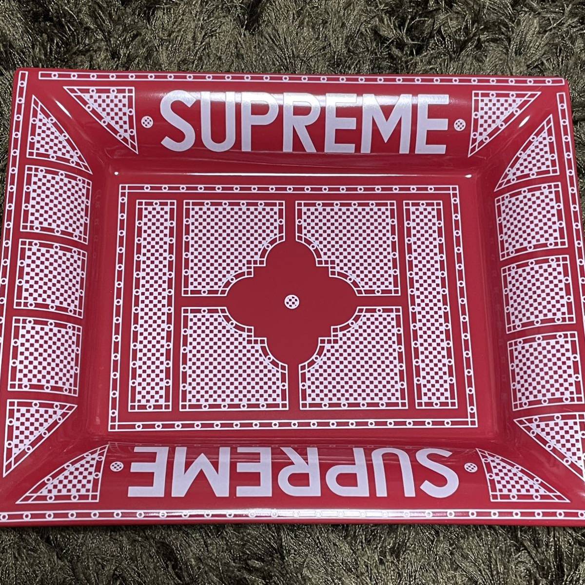 12SS supreme ceramic tray HERMES元ネタ(服飾小物)｜売買されたオークション情報、yahooの商品情報を ...
