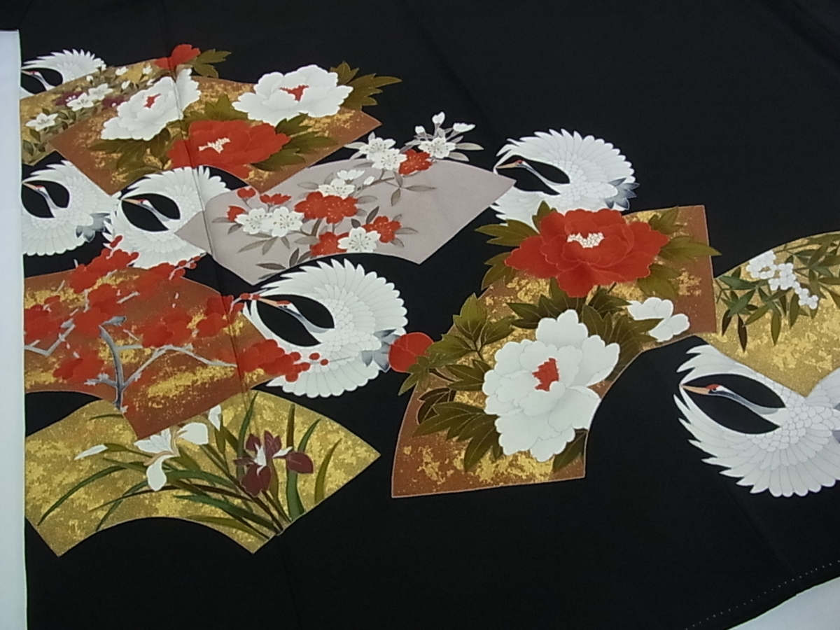花美人 豪華黒留袖 作家物 刺繍 飛鶴地紙花文 金彩 逸品 ic1815(留袖)｜売買されたオークション情報、yahooの商品情報をアーカイブ ...