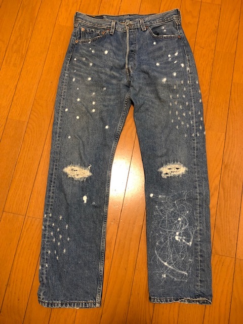 ビームス 別注 リーバイス 501 ダメージ加工 USA製 32×30(W32)｜売買されたオークション情報、yahooの商品情報をアーカイブ公開 - オークファン（aucfan.com）