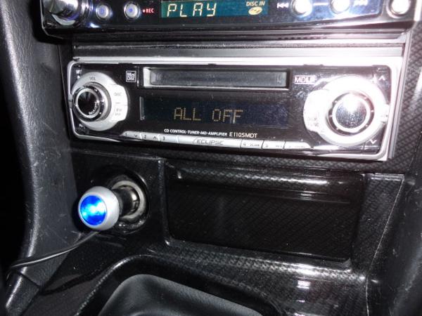 ECLIPSE CD イクリプス 1DIN 40Wx4 E1105MDT(イクリプス)｜売買されたオークション情報、yahooの商品情報をアーカイブ公開 - オークファン（aucfan.com）