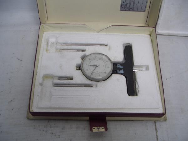 A03533 テクロック ダイヤルデプスゲージ DM-202D 品(ノギス、マイクロメーター)｜売買されたオークション情報、yahooの商品情報をアーカイブ公開 - オークファン（aucfan ...