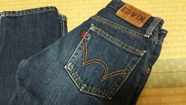 EDWIN エドウィン デニム 130 難あり(130（125～134cm）)｜売買されたオークション情報、yahooの商品情報をアーカイブ公開 - オークファン（aucfan.com）