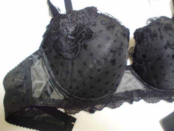 ワコール サルート プールサイド E80(80以上)｜売買されたオークション情報、yahooの商品情報をアーカイブ公開 - オークファン（aucfan.com）