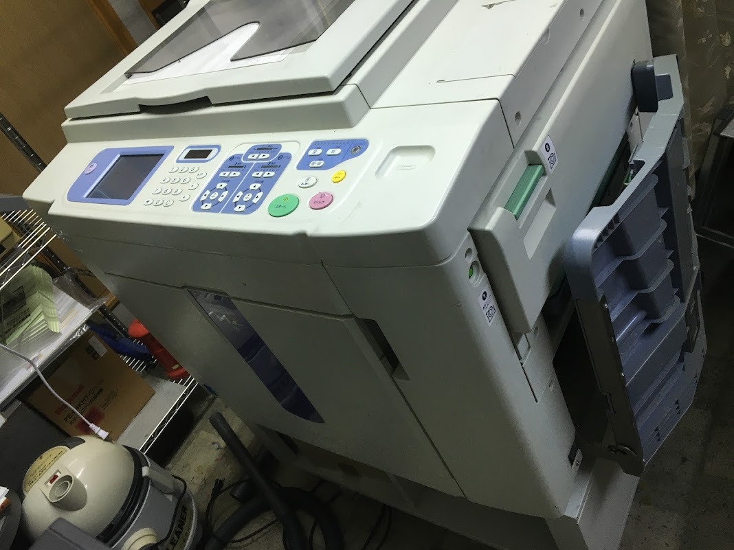 引取限定 RISOGRAPH MZ730 2色デジタル印刷＋2色ドラム 理想科学工業 リソグラフ 輪転機 付属品多数(その他)｜売買されたオークション情報、yahooの商品情報をアーカイブ公開 ...