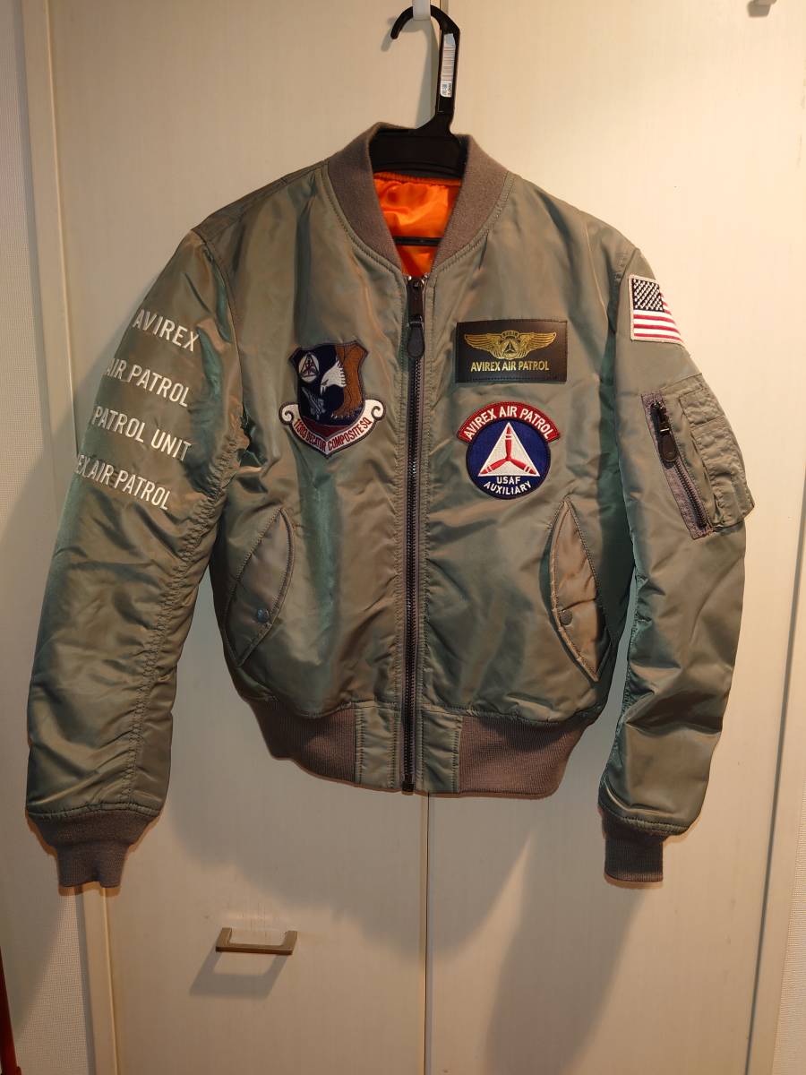 AVIREX C.A.P. MA-1 6172103 ほぼ が Mサイズ 送料 当方負担(Mサイズ)｜売買されたオークション情報、yahooの商品情報をアーカイブ公開 - オークファン ...