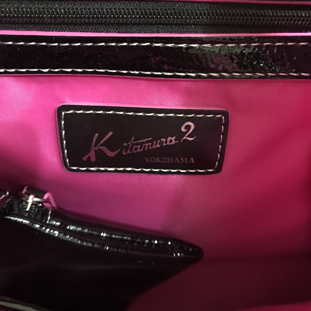 キタムラKitamura2 YOKOHAMA 黒ピンクバッグ かわいい 購入後保管品(かばん、バッグ)｜売買されたオークション情報、yahooの商品情報をアーカイブ公開 - オークファン ...