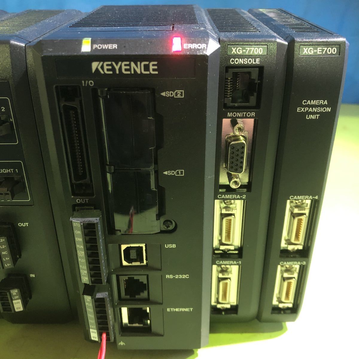 EAY-0698 KEYENCE キーエンス XG-7700 マルチカメラ画像システム コントローラ CA-DC20E XG-E700 現状品 ...