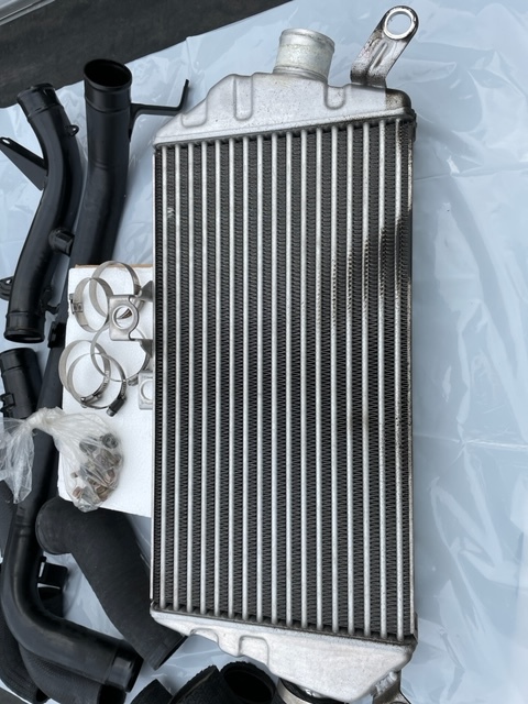 ランサーエボリューション 1/2/3 CD9A & CE9A 純正インタークーラー パイピング付き走行5000㎞ 1年 程度良好 レア物 流用 ...