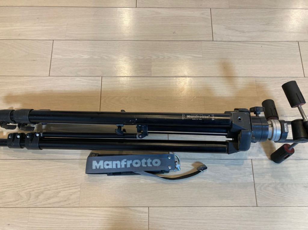 Manfrotto マンフロット 大型三脚 075B 水平器付き ♯029MK2/♯075/肩紐付き(三脚)｜売買されたオークション情報、yahooの商品情報をアーカイブ公開 - オークファン ...