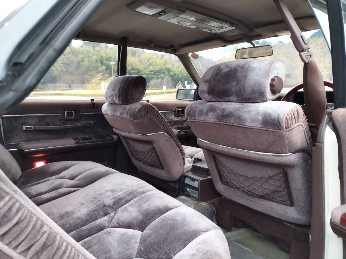 昭和59年式 日産 グロリア Y30 ブロアムターボ 2000cc(セドリック)｜売買されたオークション情報、yahooの商品情報をアーカイブ公開 - オークファン（aucfan.com）