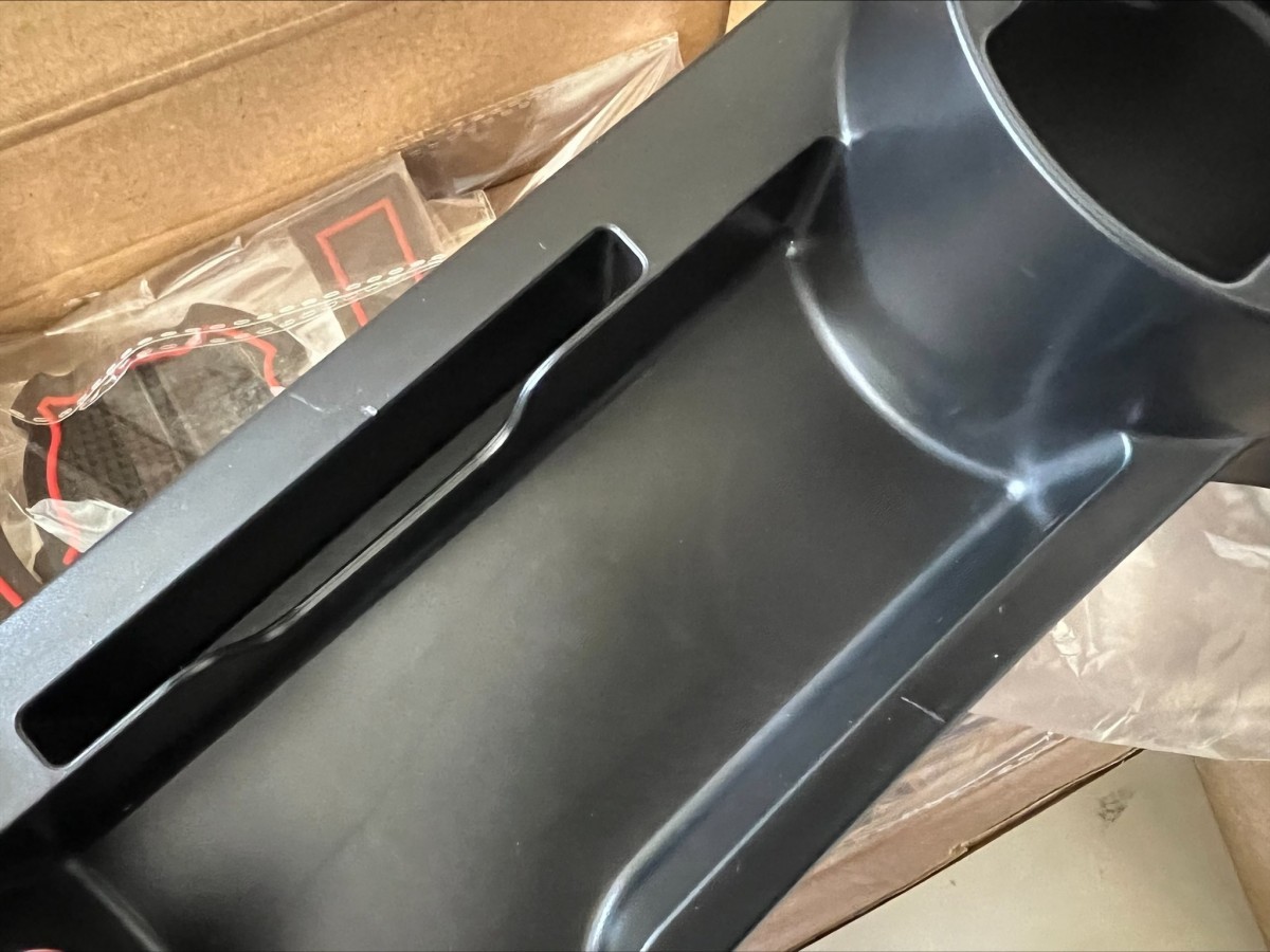 アウトレット 新型ジムニー 新型ジムニーシエラ JB64/JB74 MT車 センターコンソール増設ドリンクホルダー(スズキ用)｜売買された ...