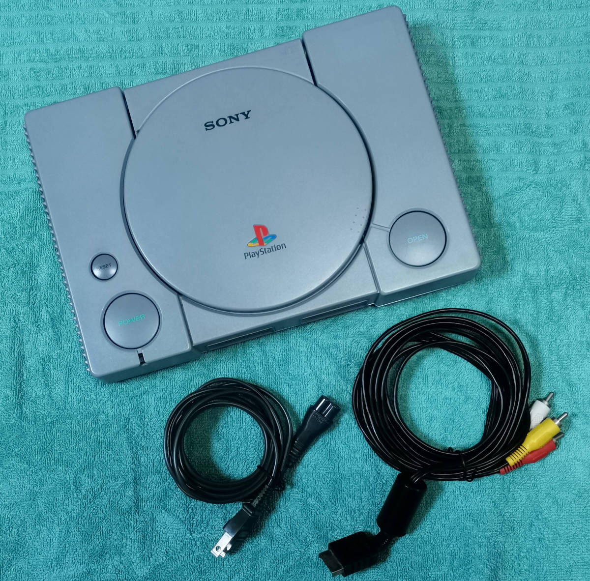 SONY 初代 プレイステーション SCPH-5500 本体のみ コントローラー無し 通電及び起動確認(本体)｜売買されたオークション情報 ...