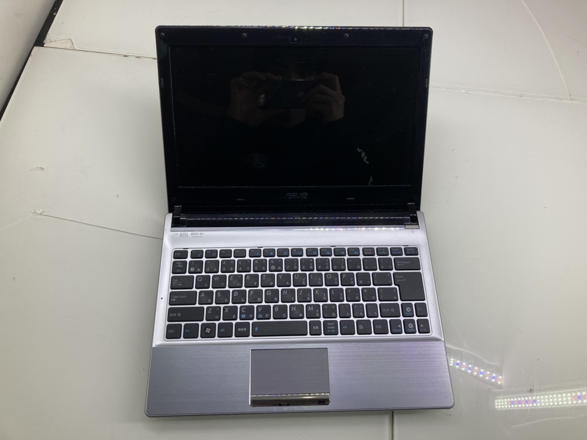 ASUS U30J intel i3 M350 2.27GHz メモリ2GB HDD320GB 13型 Windows 7 Home ...