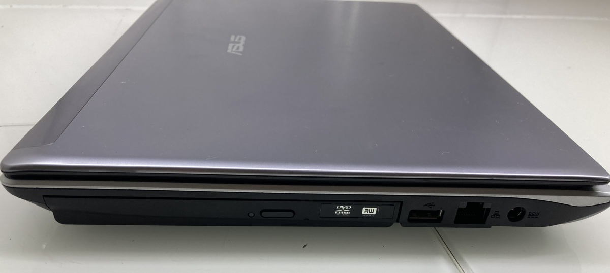 ASUS U30J intel i3 M350 2.27GHz メモリ2GB HDD320GB 13型 Windows 7 Home ...
