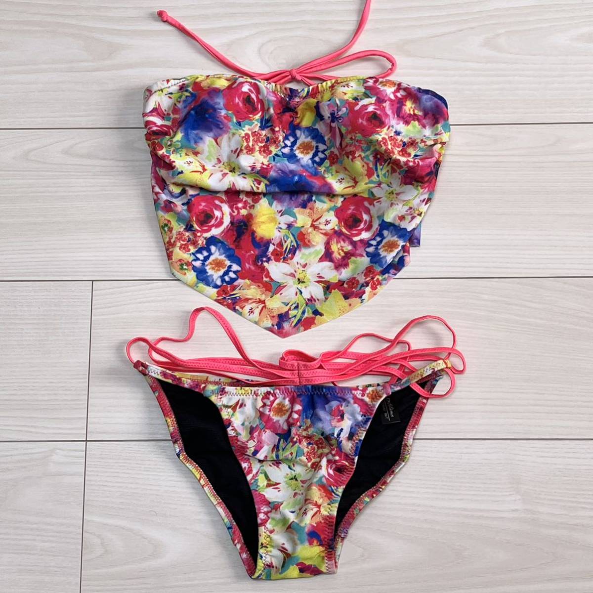 Defilious デフィリアス ワイヤービキニ 水着 上下セット 9M 156042 花柄 PEAK&PINE レディース 女性用 セパレート ピンク色系(ワイヤービキニ)｜売買された ...