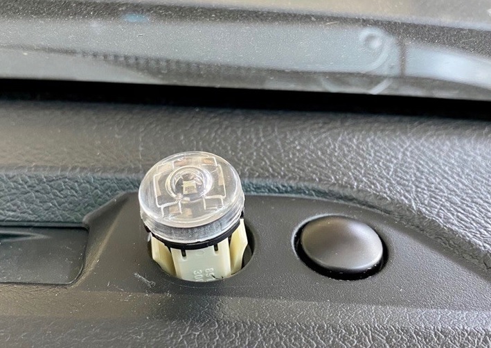 自動調光センサー クリアーレンズ オートライト コンライト 透明 照度センサー カバー 18mm ロッキー タフト タント ヤリス トヨタ ...