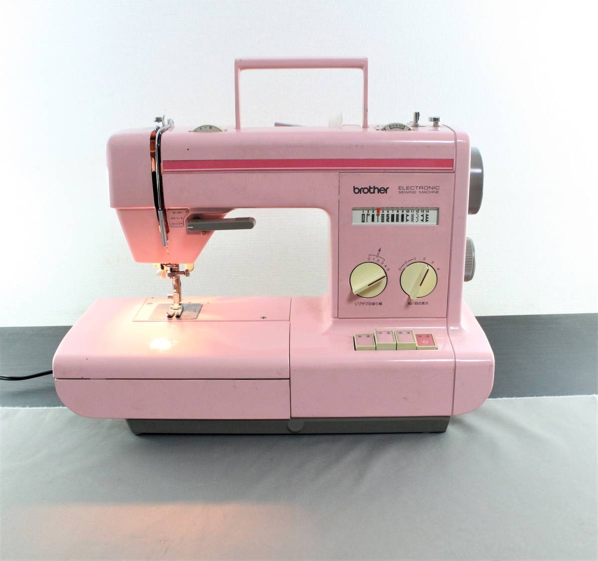 brother ブラザー D1001 ピンク ELECTRONIC SEWING MACHINE ミシン 裁縫 手工芸 アンティーク(ブラザー ...