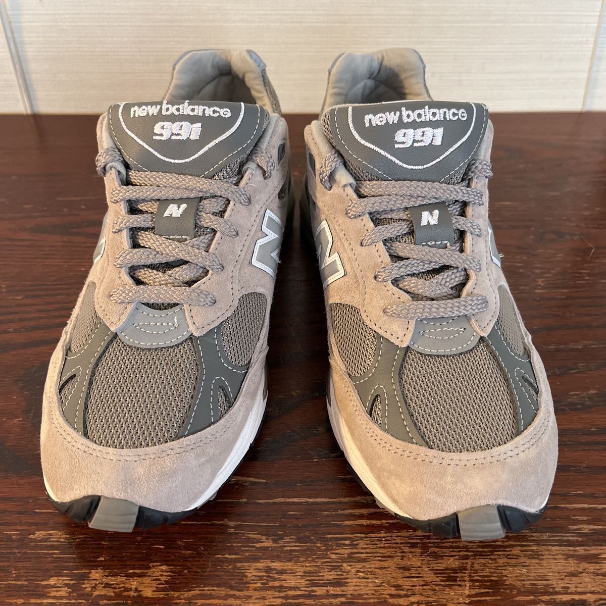NEW BALANCE M991GL 26cm 超(26.0cm)｜売買されたオークション情報、yahooの商品情報をアーカイブ公開 ...