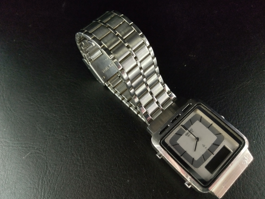336 SEIKO セイコー デジアナ クオーツ メンズ 腕時計 H249-5050 ジャンク品(セイコー)｜売買されたオークション情報 ...