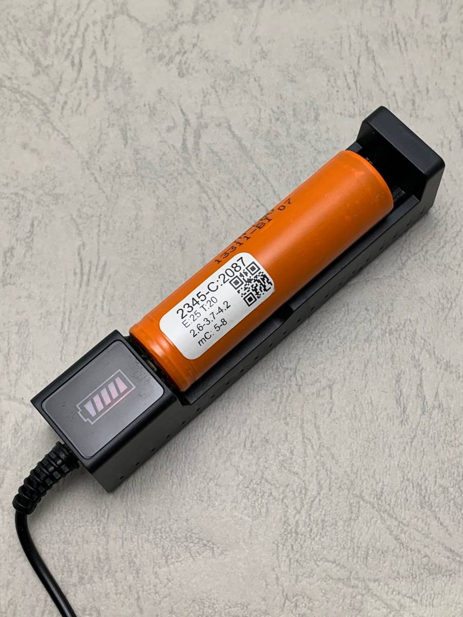 AquaPC ユニバーサル1スロットバッテリーusb充電器 リチウムイオン18650 26650 14500(充電池)｜売買されたオークション ...