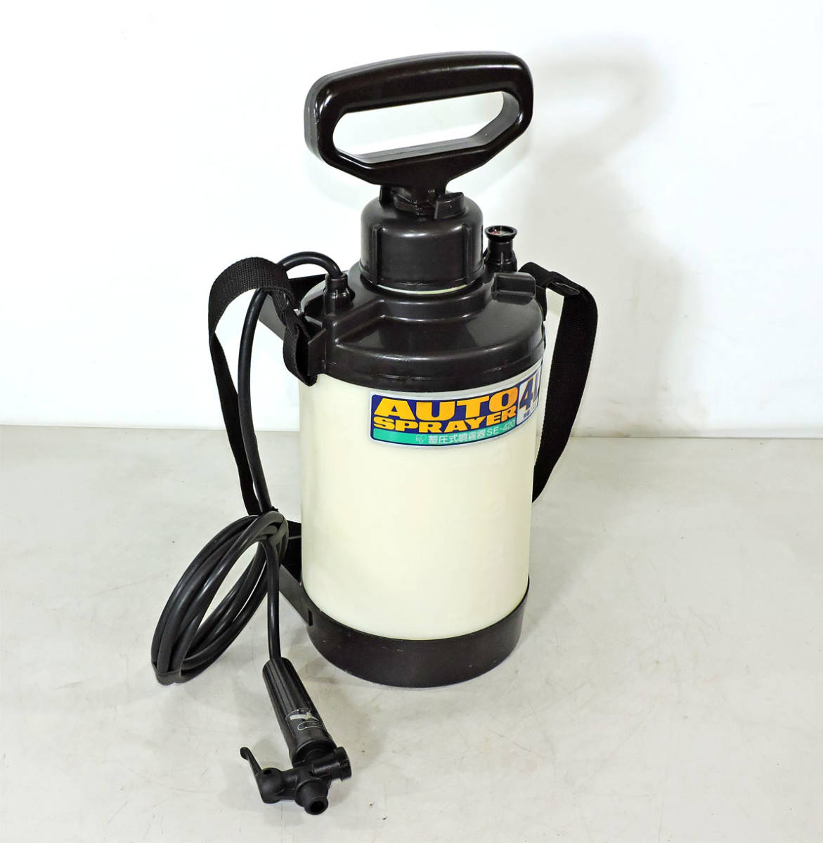 IRIS 手押し蓄圧式 噴霧器 AUTO SPRAYER SE-420 4L ホワイト み 品(噴霧器)｜売買されたオークション情報 ...